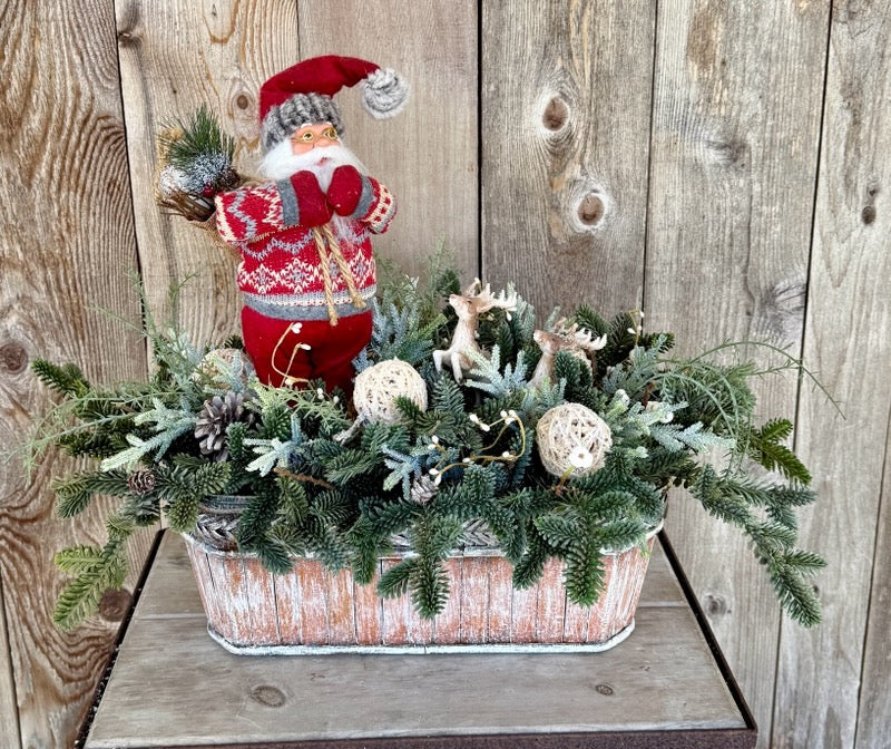 Santa and Deer Centerpiece – Jam Designs and Supplies